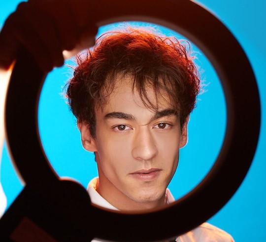 Demircan Kaçel Kimdir | Kuş Uçuşu Dizisinin Yakışıklısı Demircan Kaçel ...