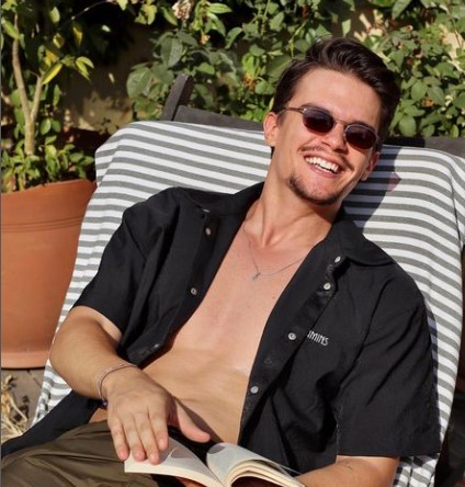 Eren Ören Kimdir | Korkma Ben Yanındayım Dizisi Mert’i Eren Ören ...